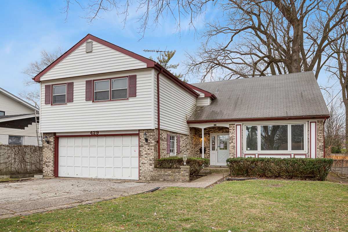 429 Hibbard Road, Wilmette, IL 60091